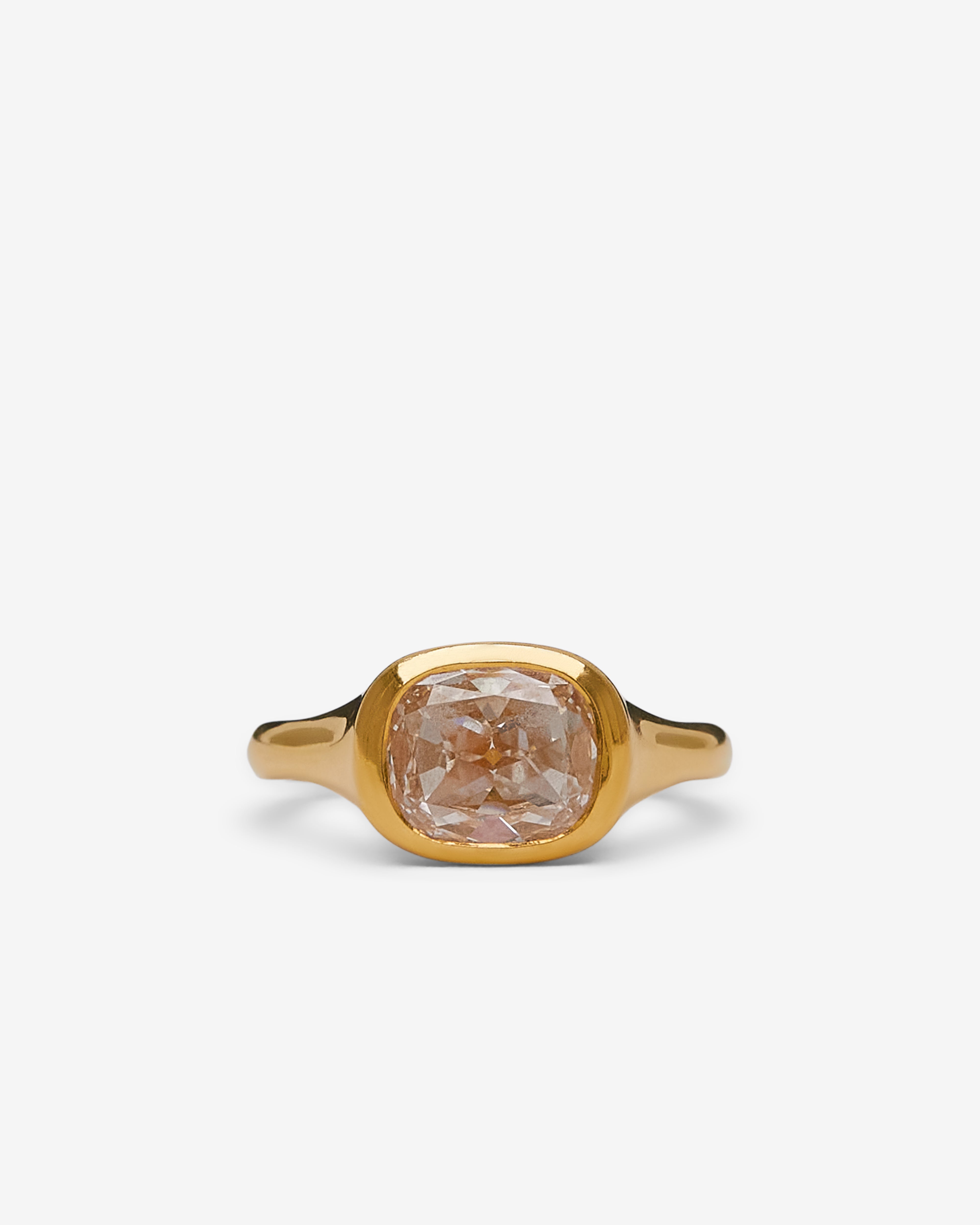 William Welstead: Cushion Diamond Signet Ring (Yellow Gold) | DSML E-SHOP